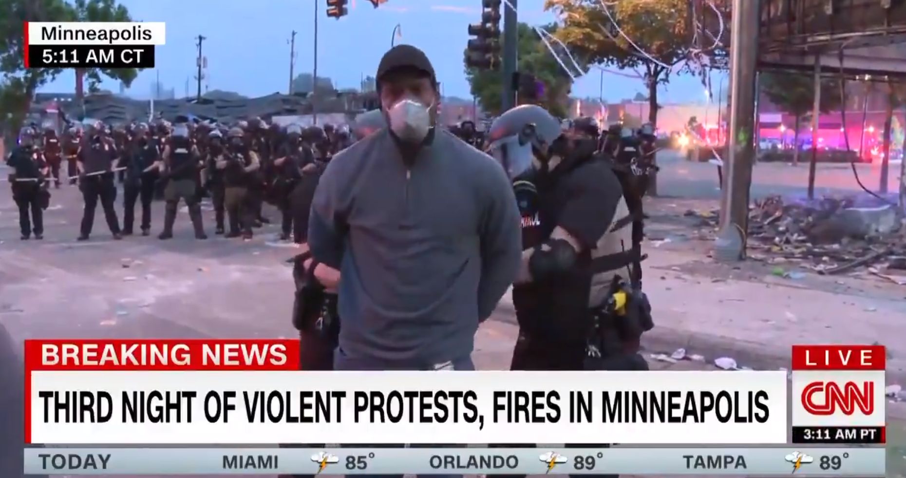 WATCH: Minnesota Cops Arrest CNN Reporter Live On Air | Oliver Willis